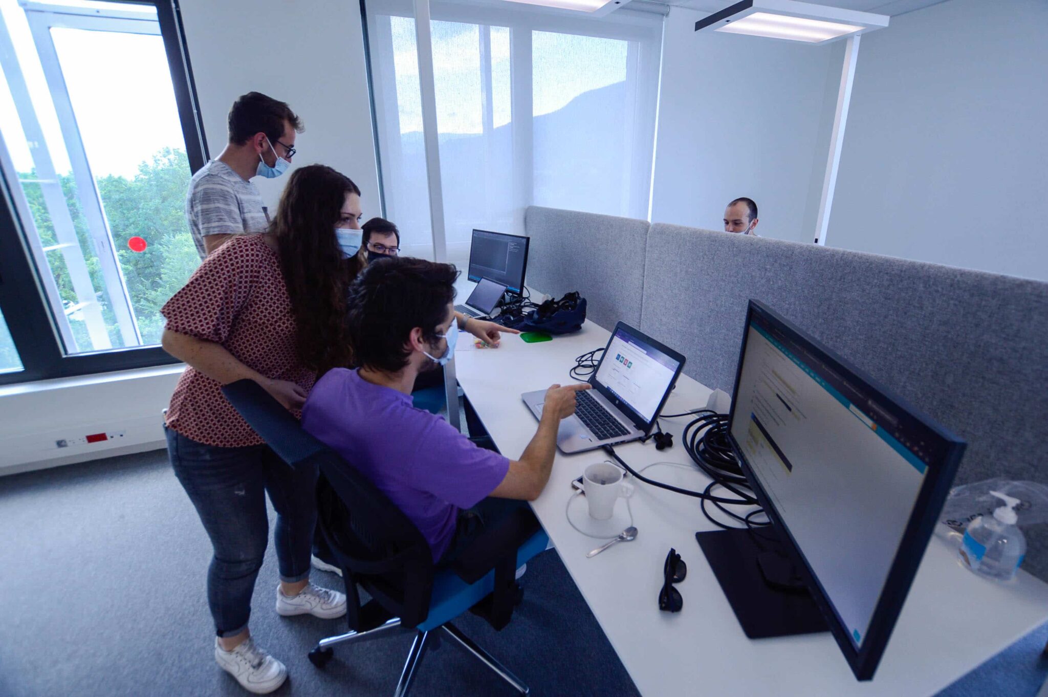 Exakis Nelite, devenir le spécialiste incontournable et de proximité ...