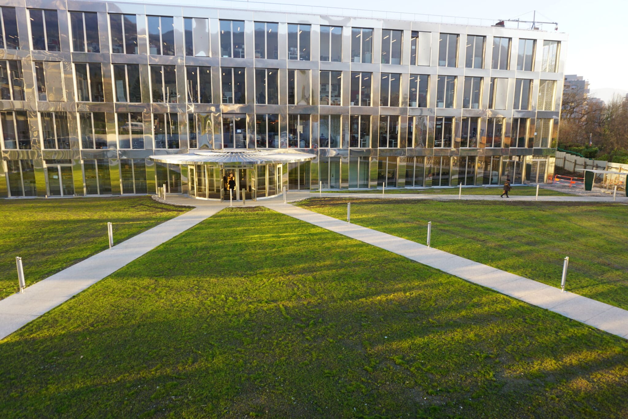 Roche Diagnostics France : 43 ans d’histoire sur inovallée pour le ...